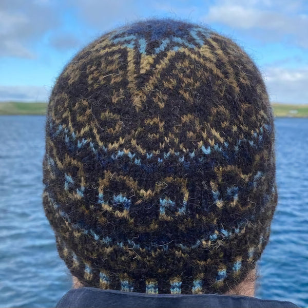 SWW24 Islesburgh Toorie kit – Uradale Yarns